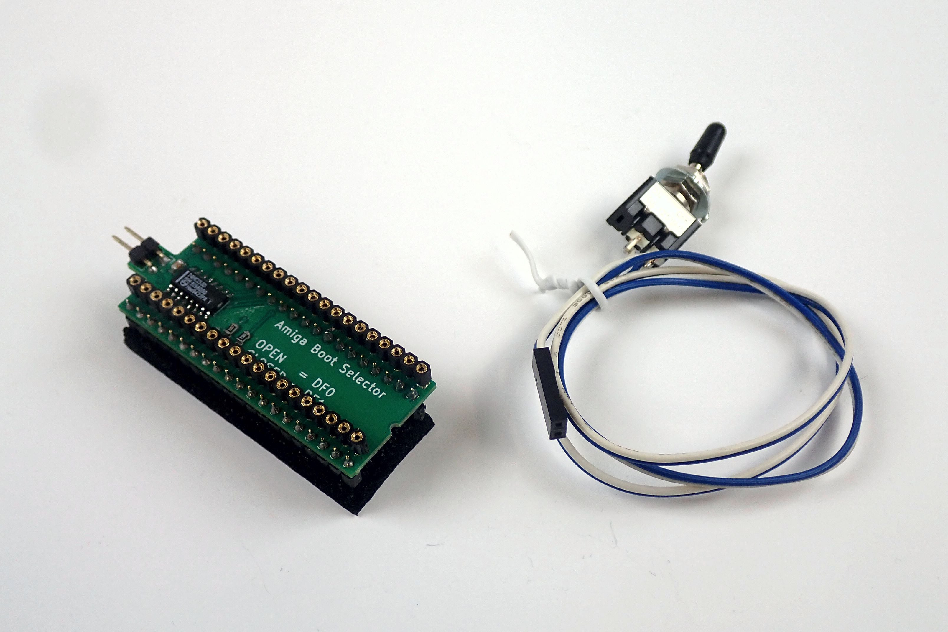 Amiga 500 2000 Boot Selector DF0: DF1: – Digital Retro