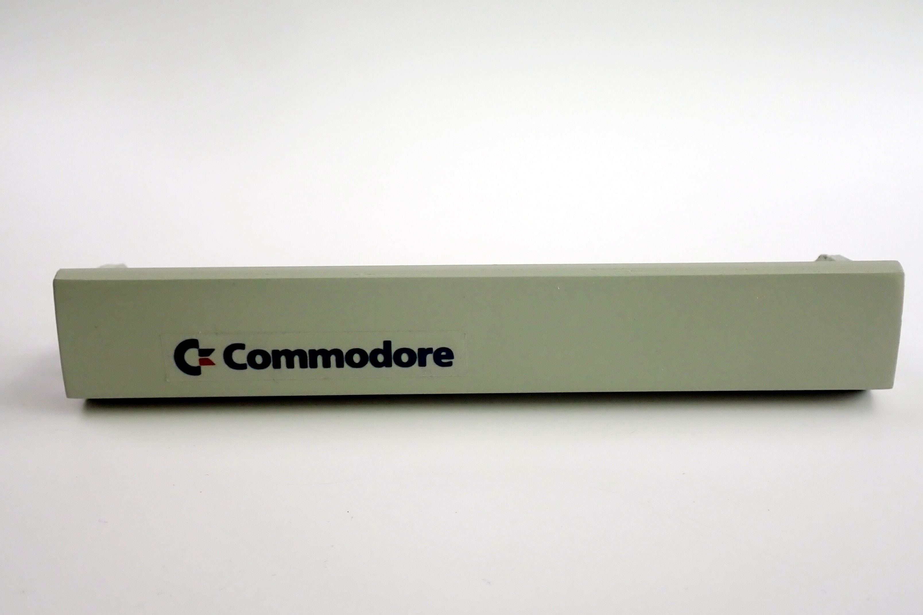 Klappe für Commodore 1081/1084 Monitor – Digital Retro