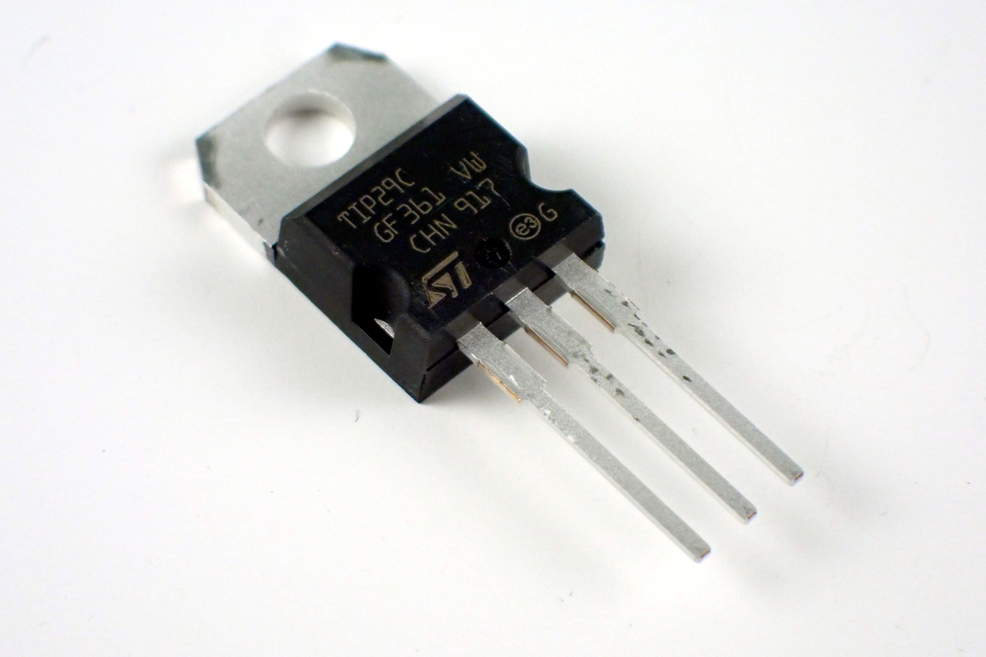 Commodore C64 Ersatzteil - Transistor TIP29C – Digital Retro